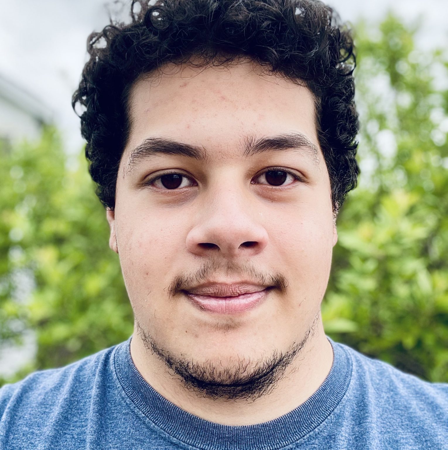 People-Cristopher Guzman – compgenomics